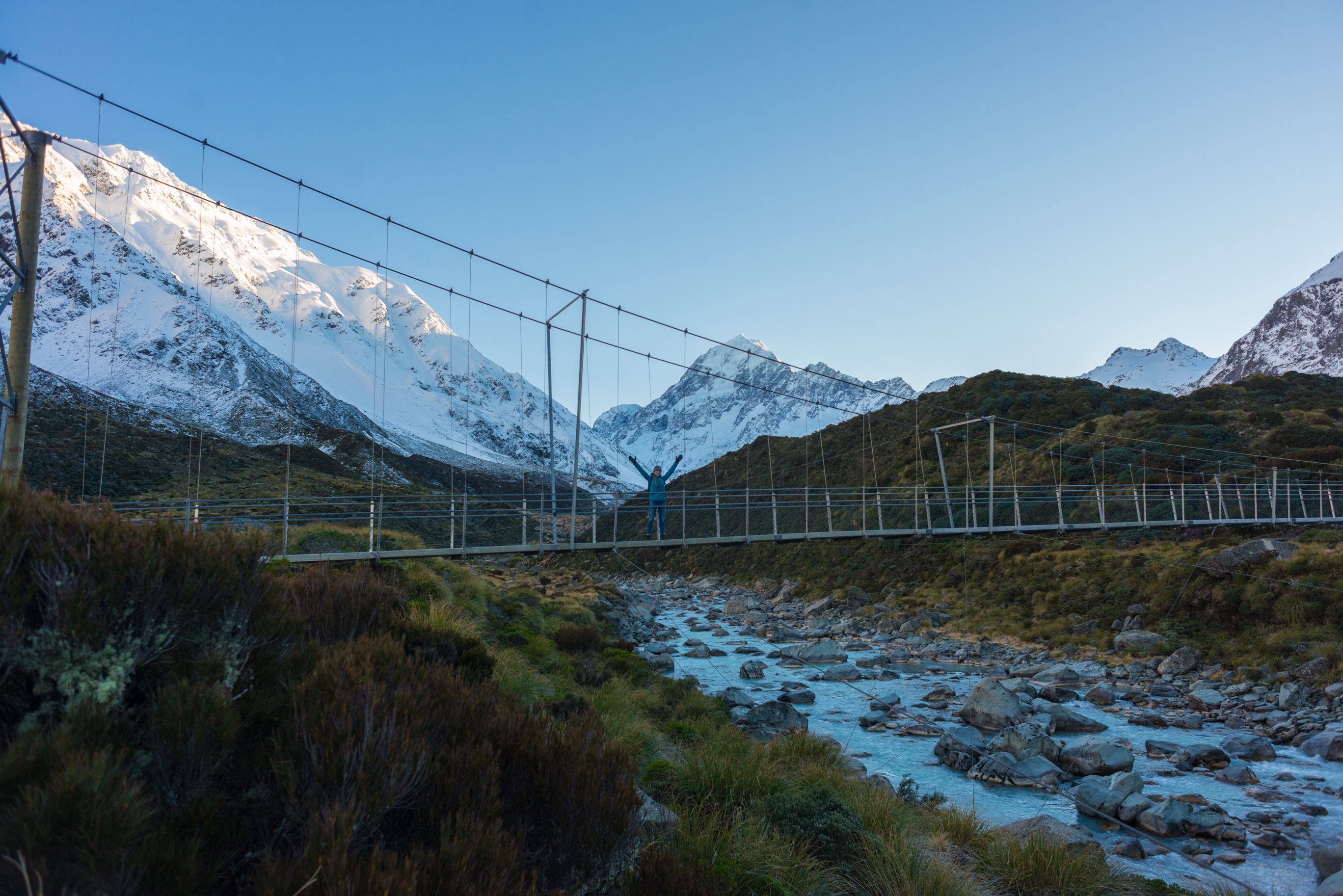 Hooker Valley Track - New Zealand's Easiest Hike With the Best Views