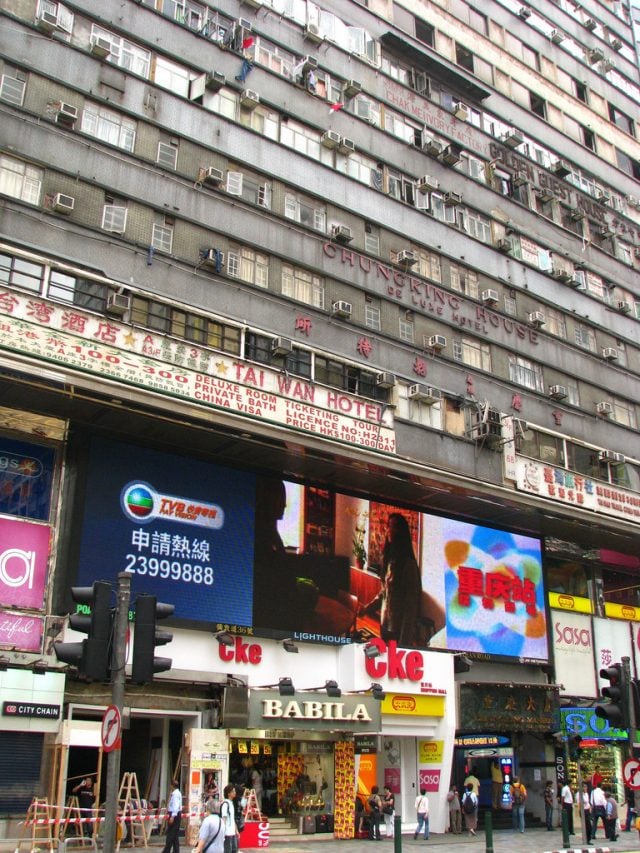 The TRUTH About Staying in Chungking Mansions, Hong Kong