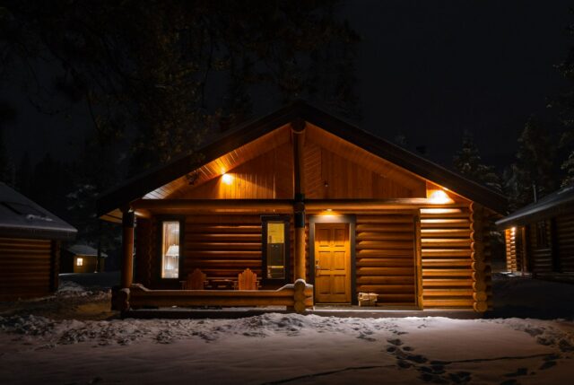 13 BEST Stops on the Drive from Lake Louise to Banff - Road Trip Guide