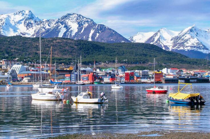 ULTIMATE Guide to Visiting Ushuaia, Argentina +20 EPIC Things to do!