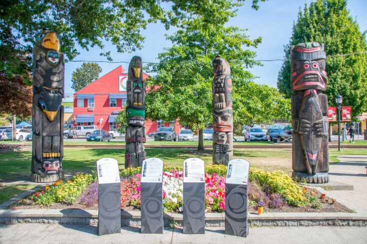 COMPLETE Guide to Visiting Duncan, BC + 15 Fun Things to do