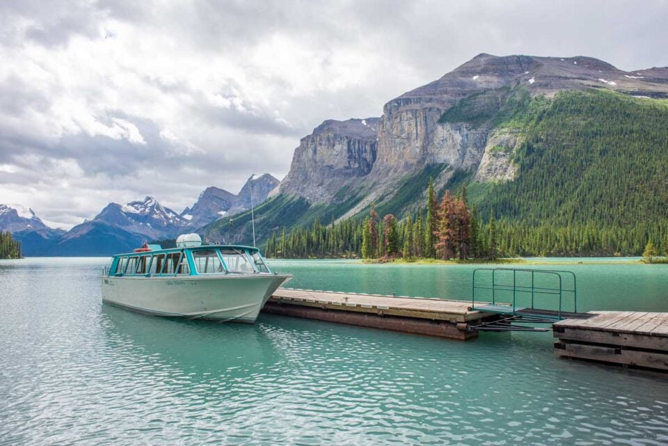 11 Things to KNOW about Visiting Spirit Island in Jasper