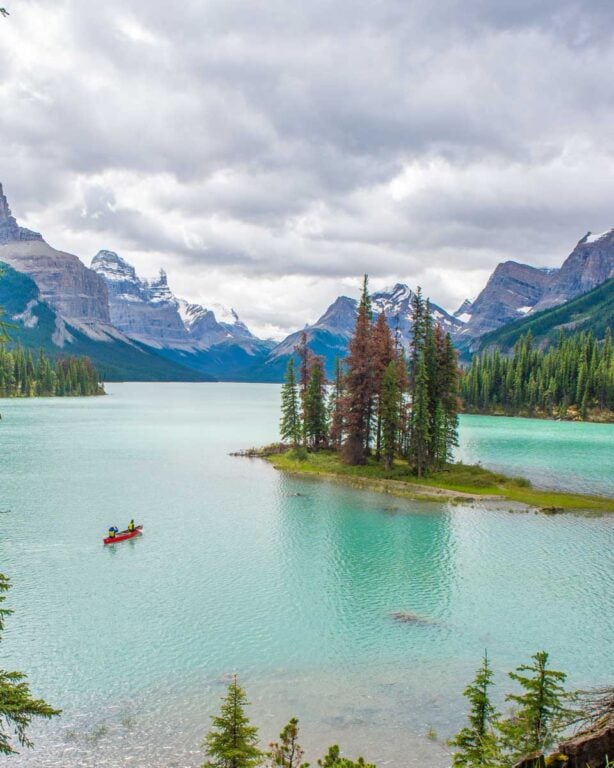 11 Things to KNOW about Visiting Spirit Island in Jasper