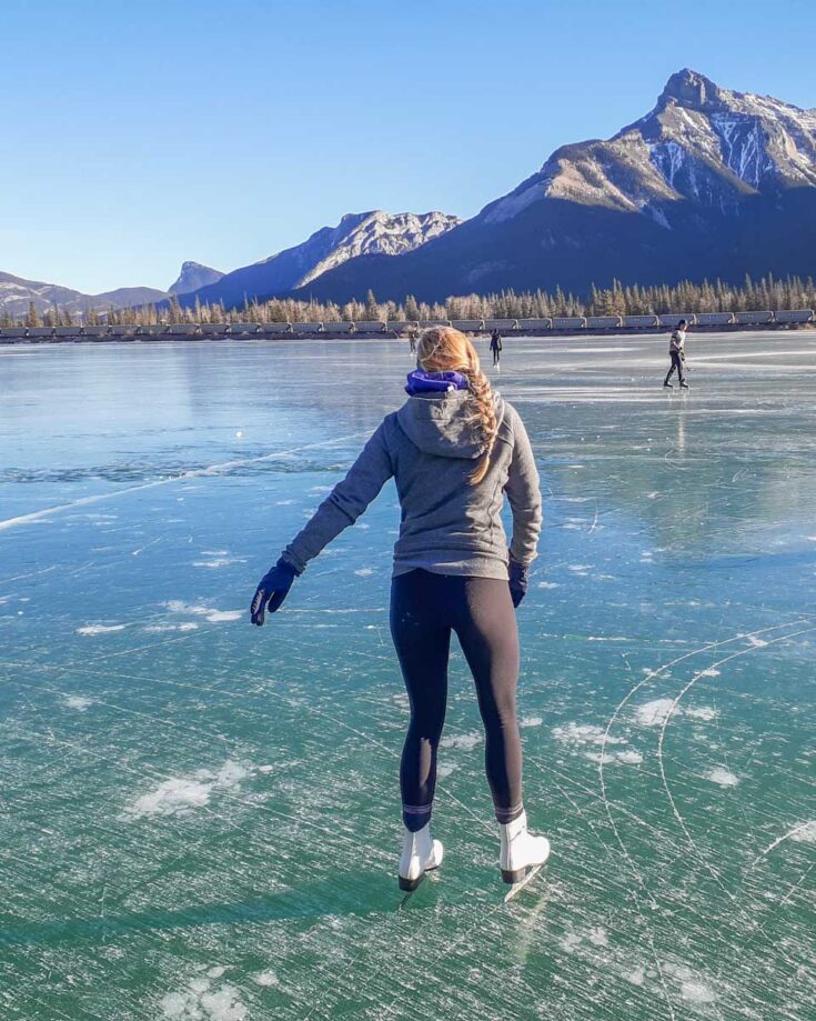 3 BEST Calgary to Canmore Shuttles - Destinationless Travel