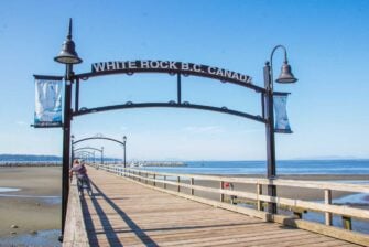 ULTIMATE Guide to Visiting White Rock, BC - Destinationless Travel