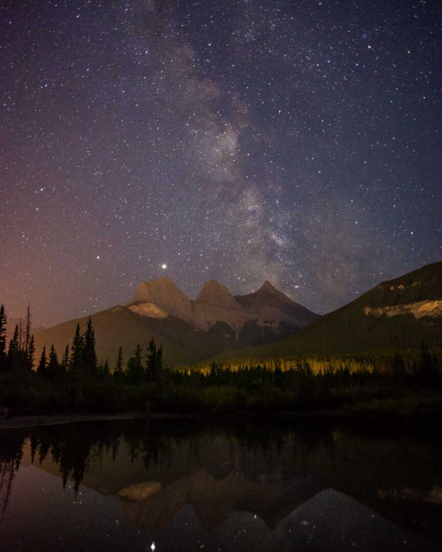 9 BEST Tours in Canmore, Alberta (that you don’t want to miss!)