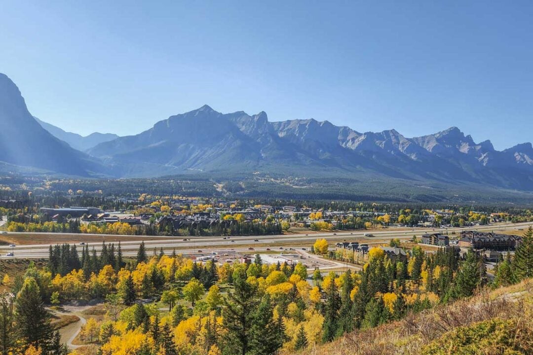 How to Get from Calgary to Canmore +12 BEST Road Trip Stops - Road Trip ...