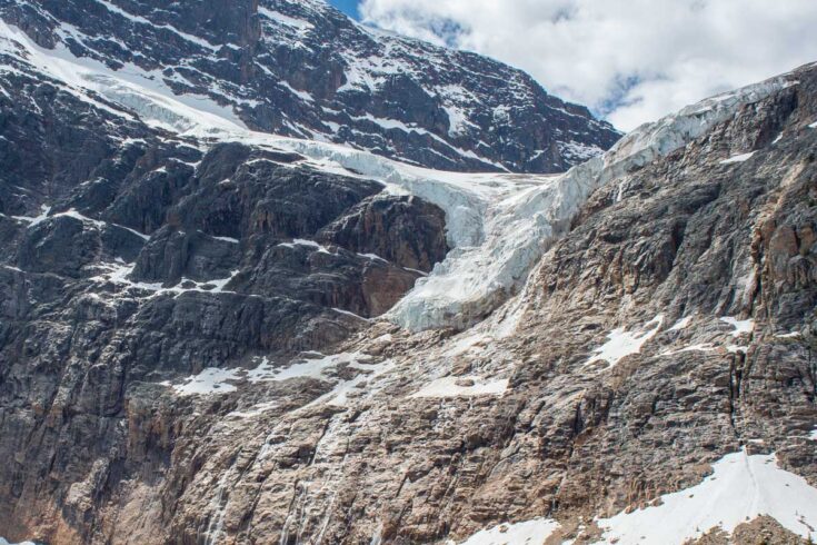 11 Things to KNOW Before Visiting Mount Edith Cavell, Jasper