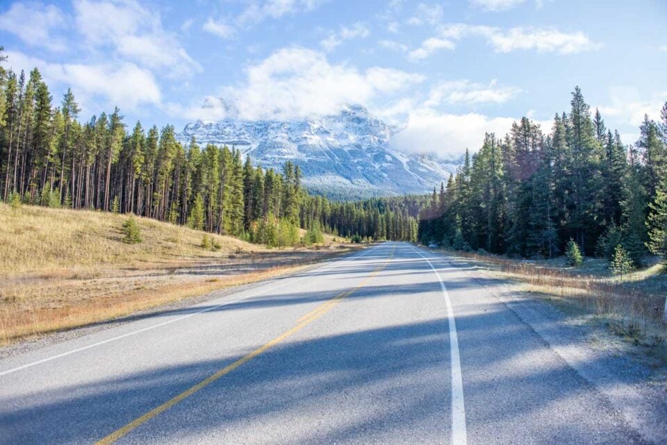 How to Get from Canmore to Lake Louise +BEST Road Trip Stops