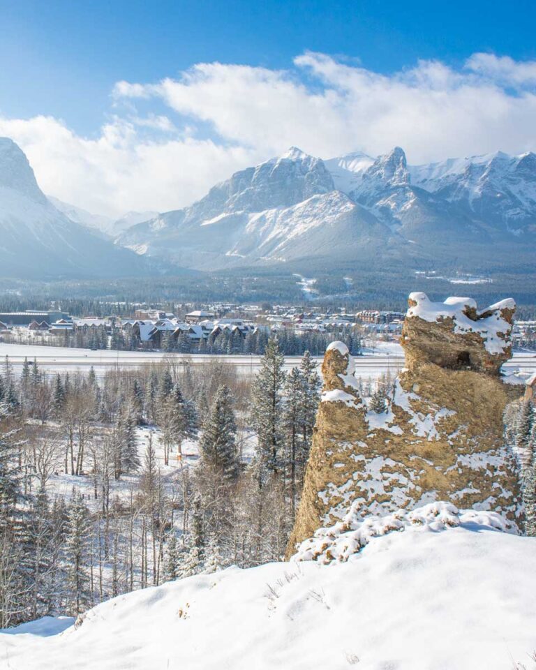 How to Get from Canmore to Lake Louise +BEST Road Trip Stops