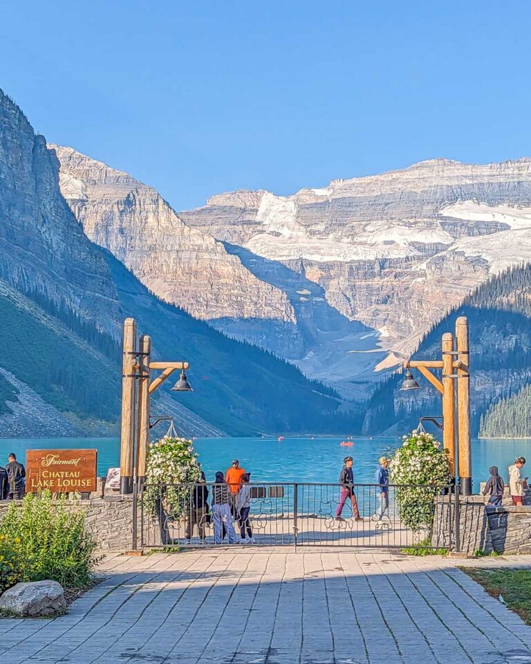 5 AWESOME Lake Louise Tours from Calgary to See All the Highlights!