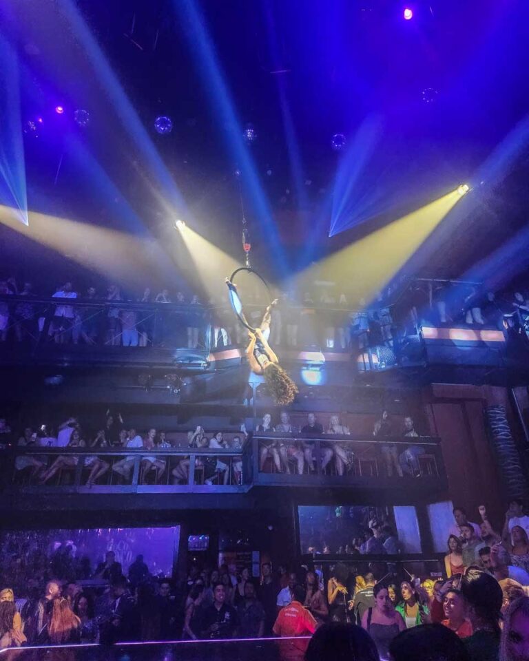 15 Things to Know BEFORE Going to Coco Bongo in Cancun ...
