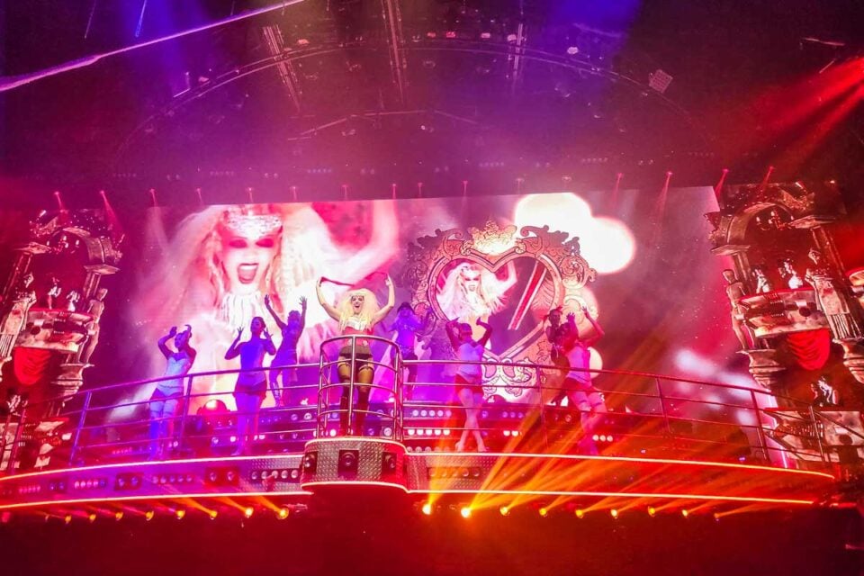 15 Things to Know BEFORE Going to Coco Bongo in Cancun ...