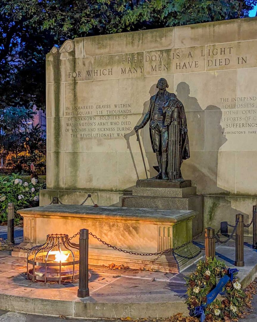 6 BEST Philadelphia History Tours for First-Time Visitors
