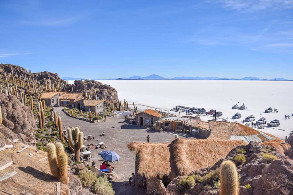 6 BEST Salt Flats Tours from La Paz +Tips Before Booking (2026 Guide!)