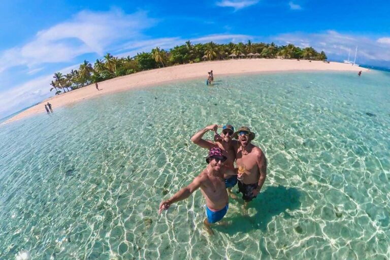 10 BEST Fiji Island Tours for a Day in Paradise - Destinationless Travel