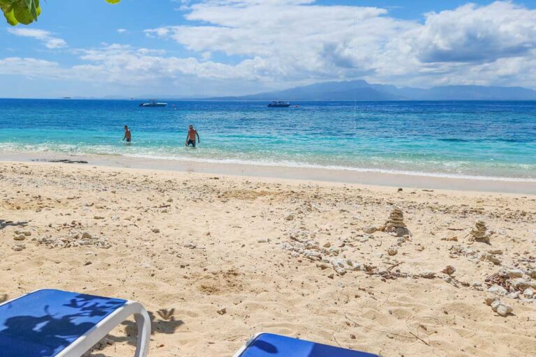 12 Things to Know BEFORE Visiting South Sea Island, Fiji ...