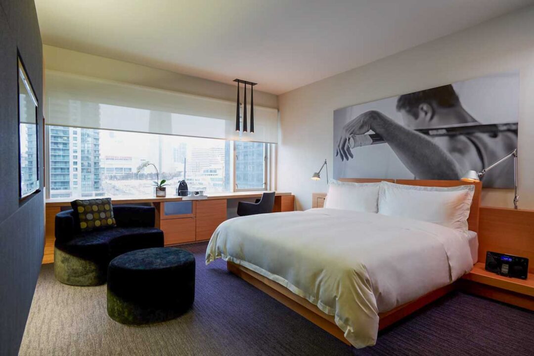The Absolute BEST Area to Stay in Toronto +Our Top 6 Hotels ...