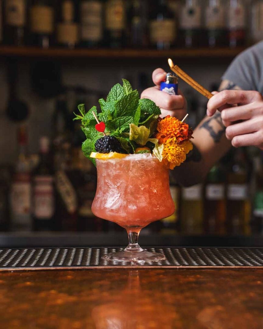 The 4 Best Cocktail Bars in Toronto - Destinationless Travel