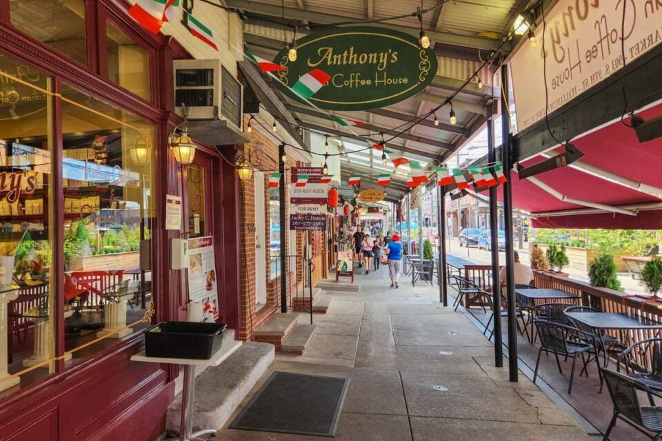 8 Things to Know BEFORE Visiting the Italian Market in Philadelphia ...