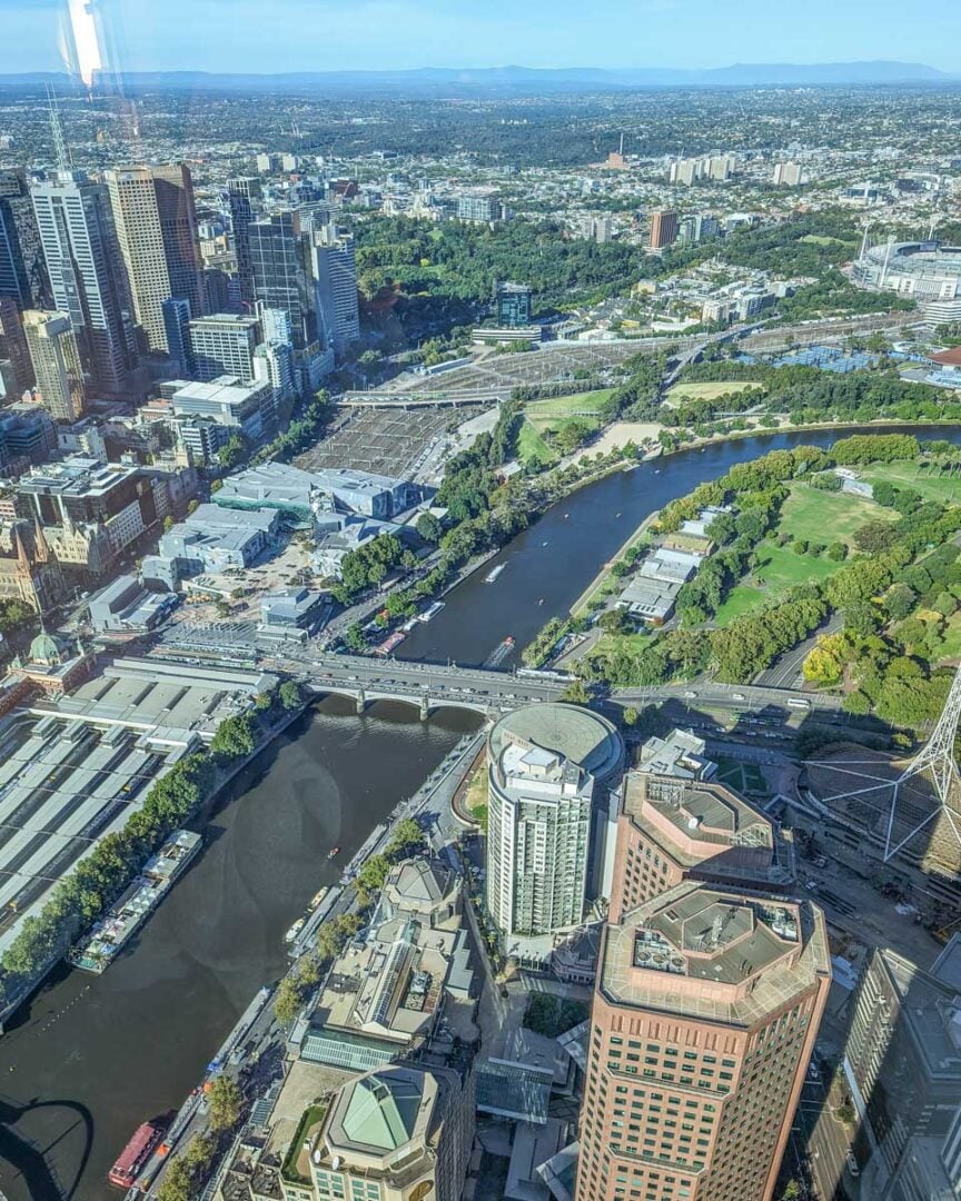 How to Spend 1 Day in Melbourne: A 24-Hour Itinerary - Destinationless ...