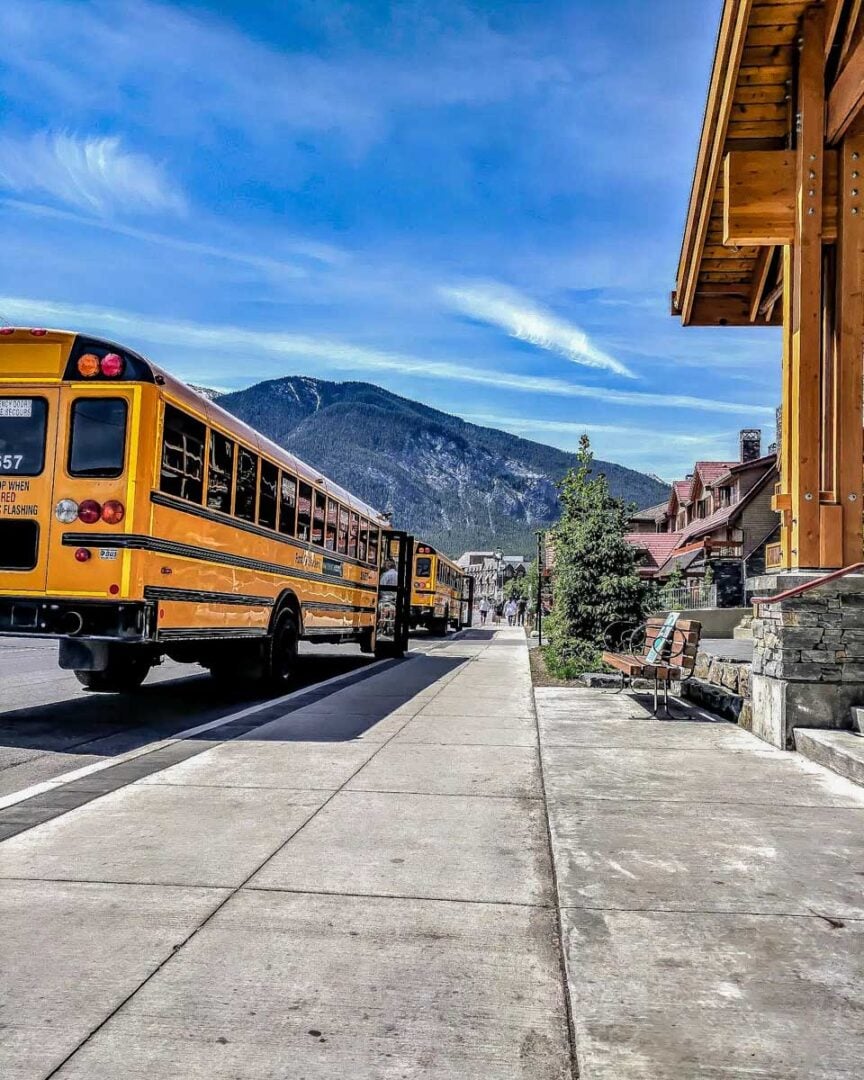 Banff Hop-On Hop-Off Bus Review - Is it Worth it? - Destinationless Travel