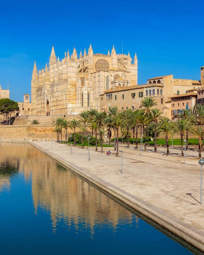 How to Spend THREE DAYS in Palma de Mallorca, Spain: 3-Day Itinerary