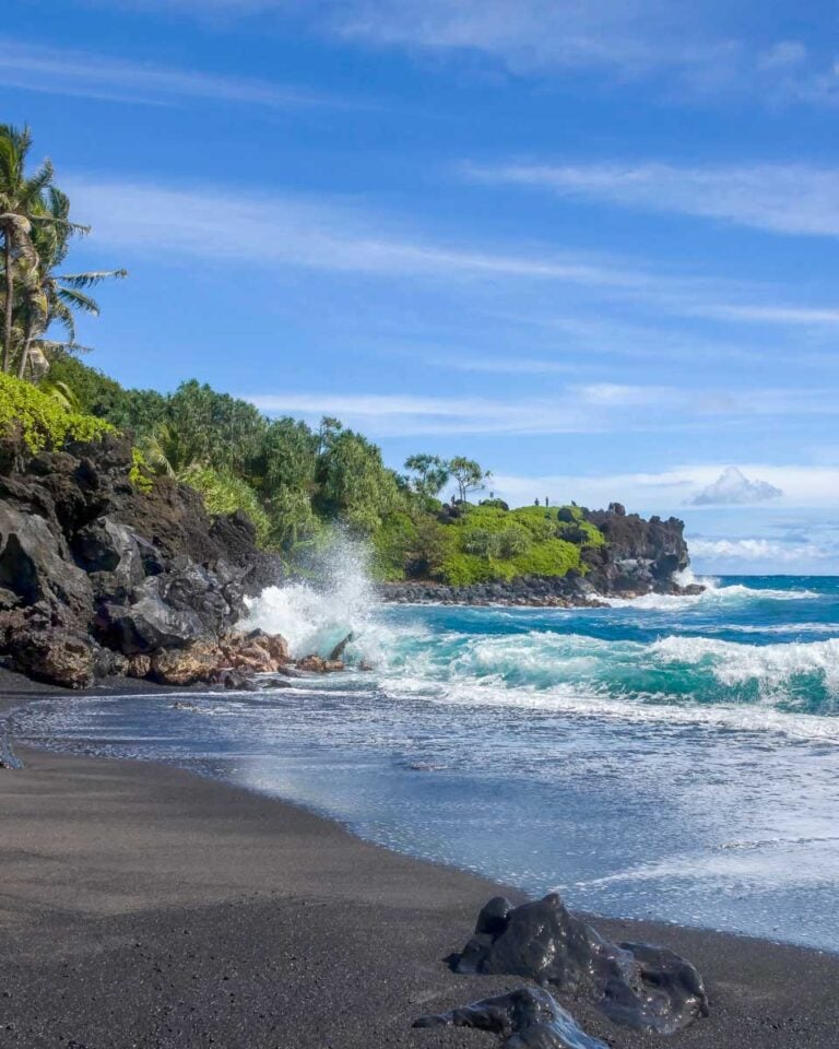 3 Best Road to Hana Tours in Maui: Which One To Book - Destinationless ...