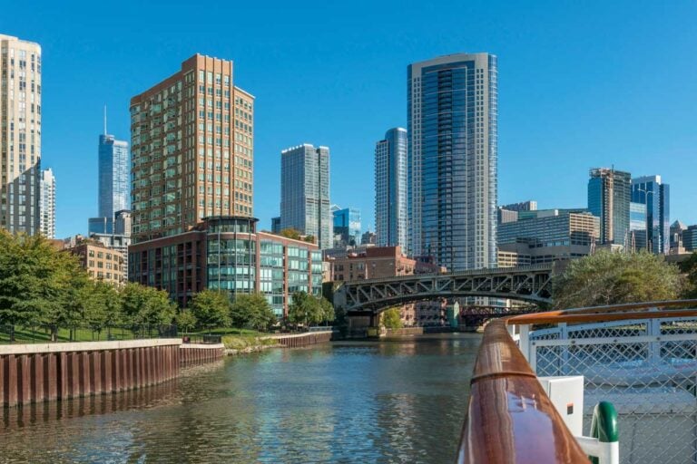 How to Spend THREE Days in Chicago, Illinois: 3-Day Itinerary ...