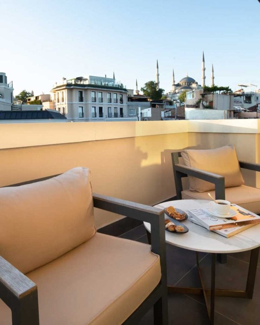 Where to Stay in Istanbul, Turkey: 7 Areas & Hotels - Destinationless ...